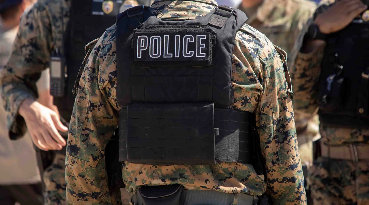 Polyethylene vs Ceramic Armor Plates: Their Key Differences — Top Armor